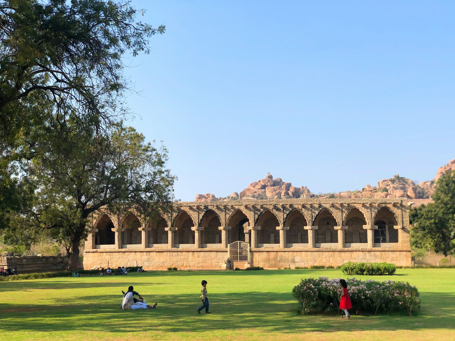 Hampi Tour Package 2 Nights 3 Days | Best Hampi Trip Itinerary